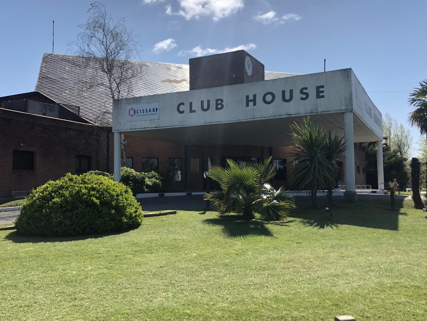 Club House • Menú, Precios y Dirección
