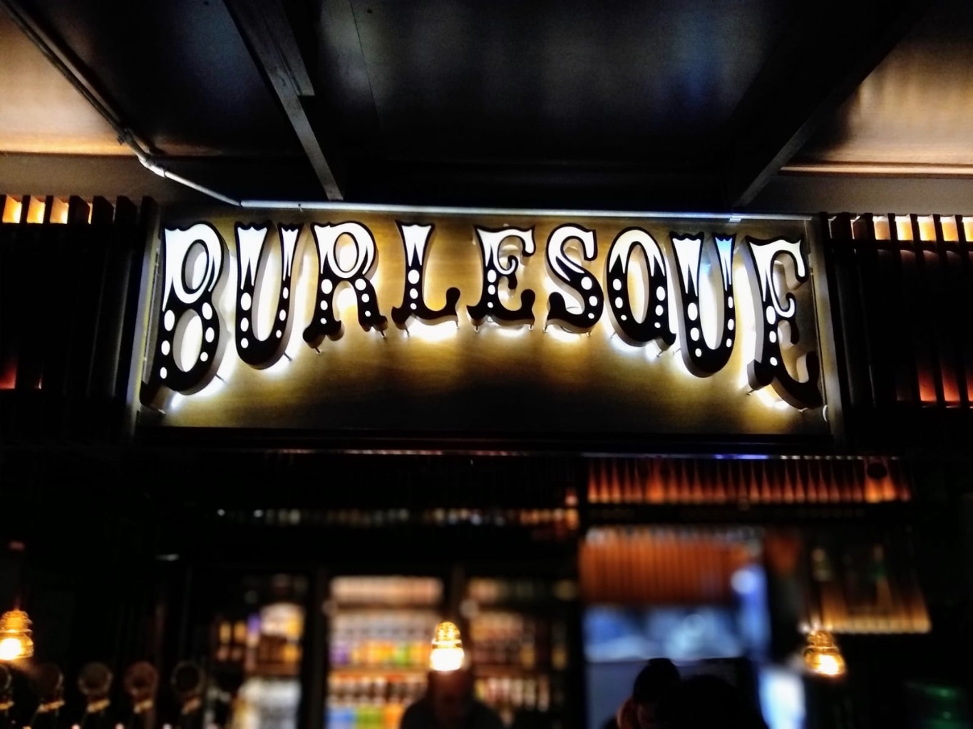 Burlesque • Menú, Precios y Dirección