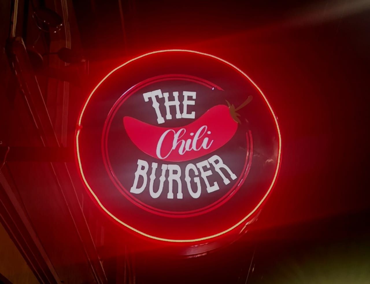 The Chili Burger • Menú, Precios y Dirección